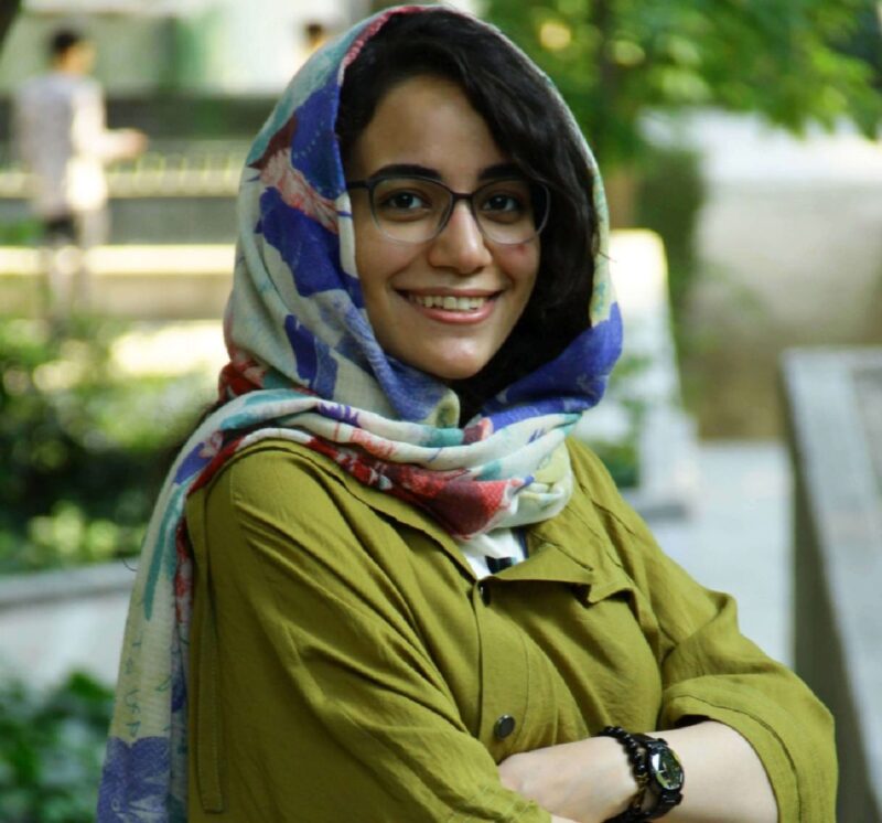 مهندس نگار عقیق – مکادمی | Mecademy